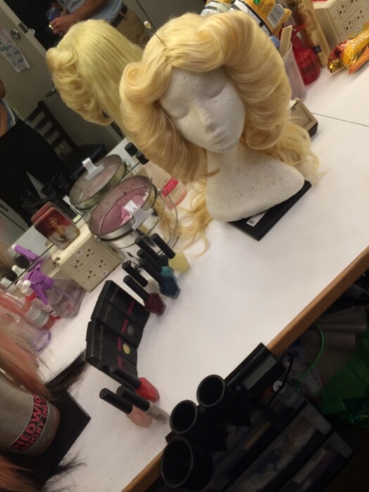 Backstage at Hedwig on Broadway with POPSUGAR and Knock Out Cosmetics ...